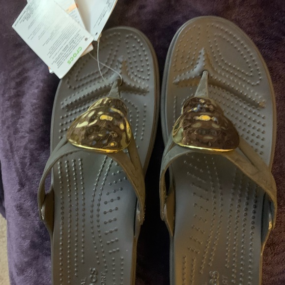 CROCS | Shoes | Crocs Brown Sandals With Gold Accents 9 | Poshmark